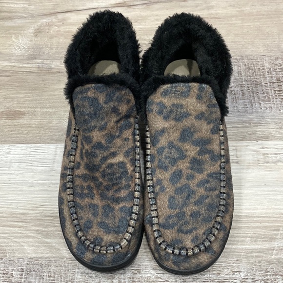 Hey Dude | Shoes | Hey Dude Denny Leo Nut Womens Slipon Shoes | Poshmark
